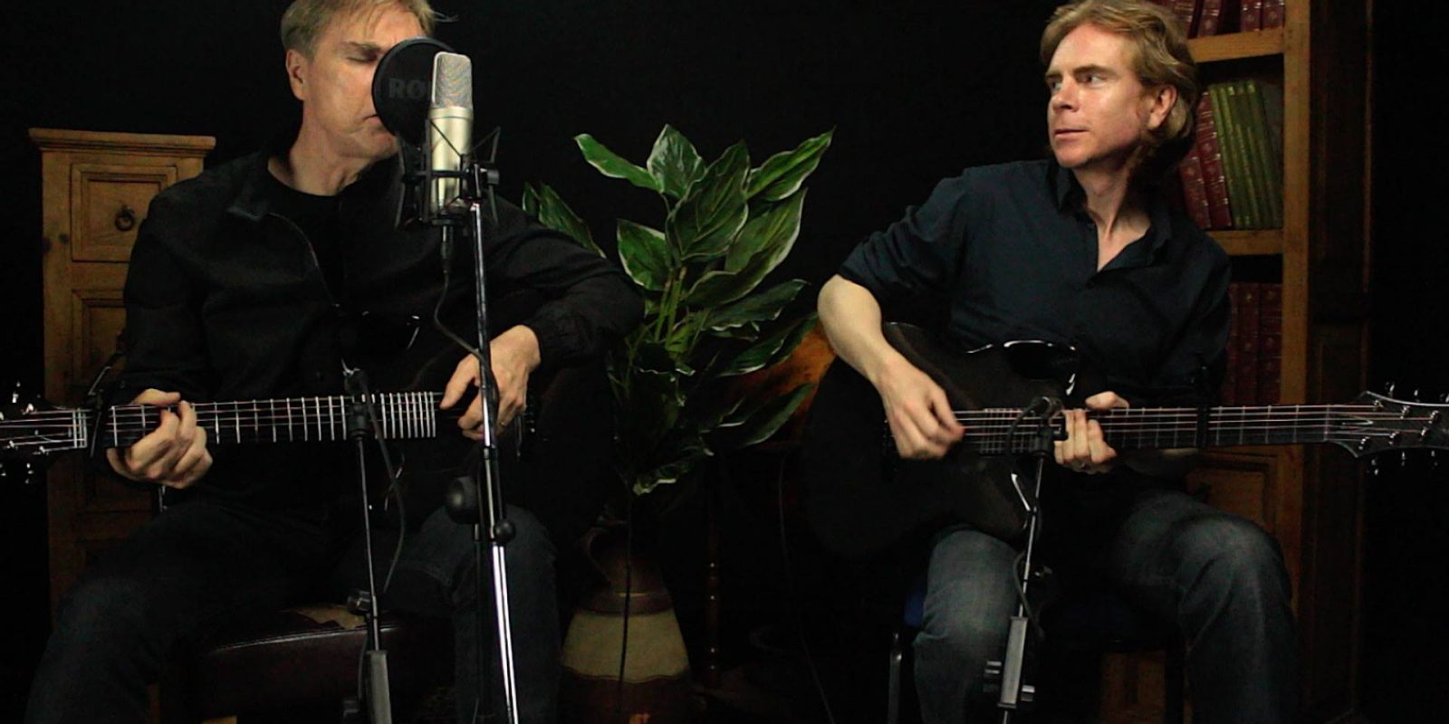 Well-known Irish band The 4 Of Us check out the X20 - Emerald Guitars